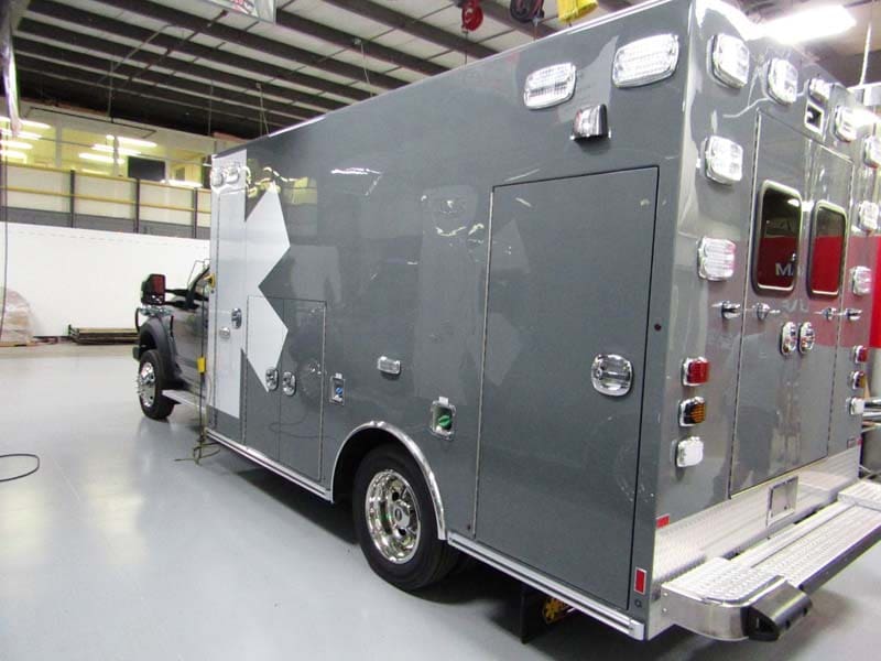 8109-10 Chief XL Type I Ambulances - Braun Ambulances