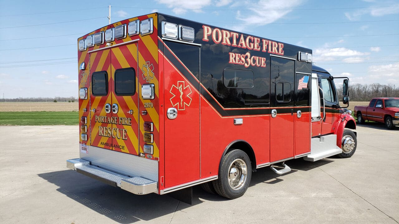 R5164 Super Chief Medium Duty Ambulance - Braun Ambulances