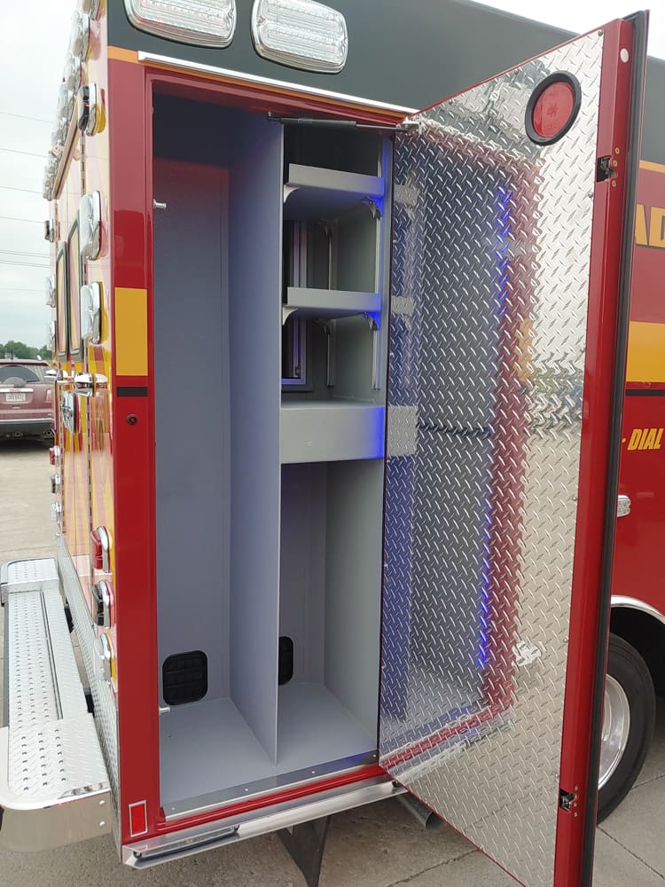 8415-16 Chief XL Type I Ambulance - Braun Ambulances